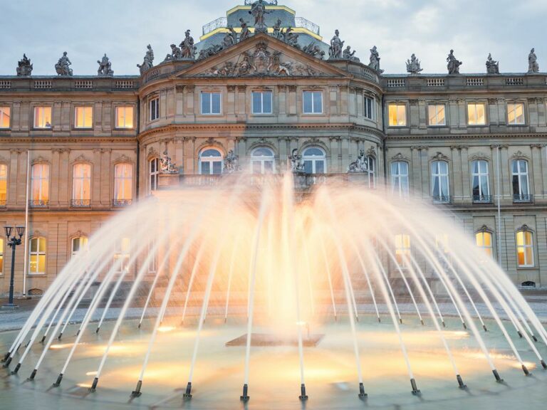 Neues Schloss Stuttgart, Öffnungszeiten, Sonderführungen, Adresse usw.